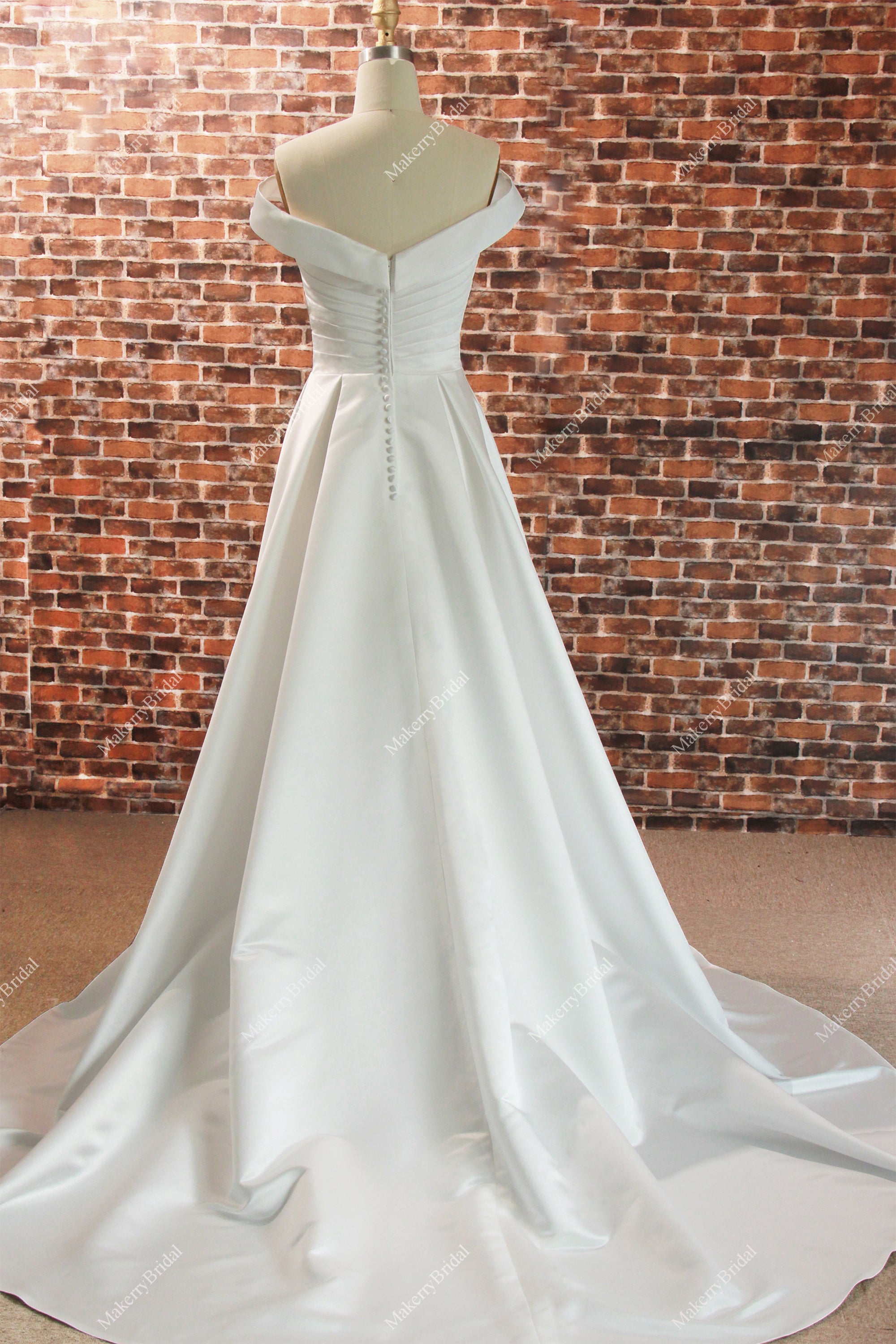 Wholesale Wedding Dress Supplier from the wedding dress factory ...
